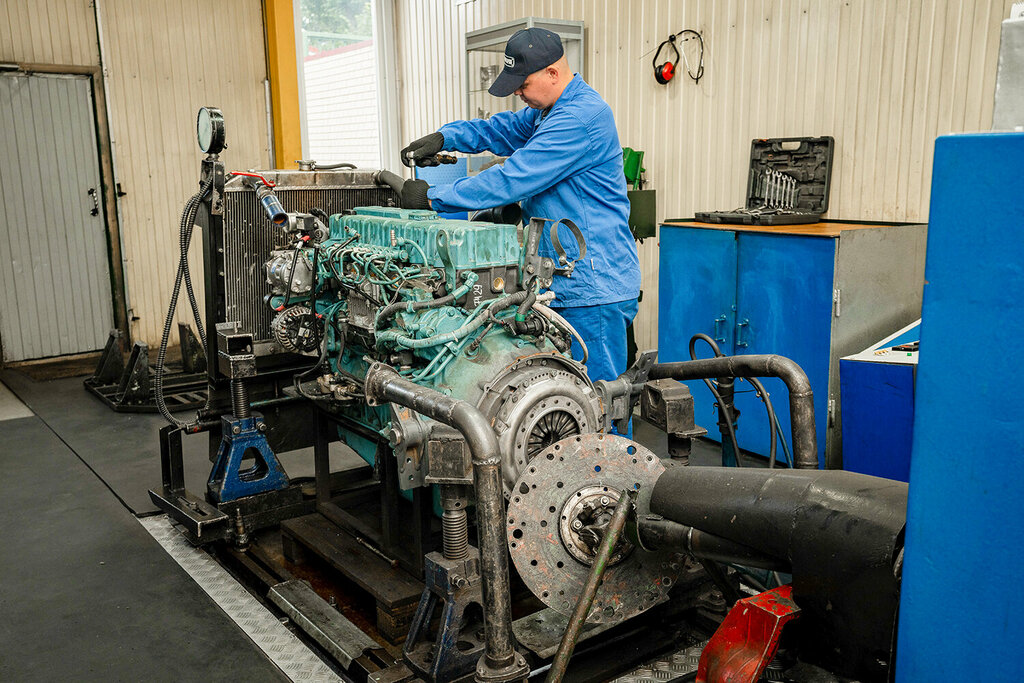 Motor tamiri Mir Motorov, Moskova, foto