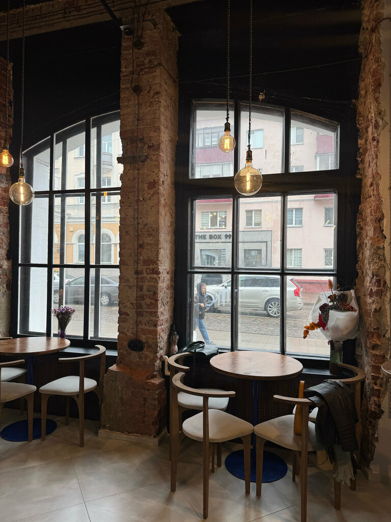 Kahve dükkanları Cicada Trdelnik, Gomel, foto