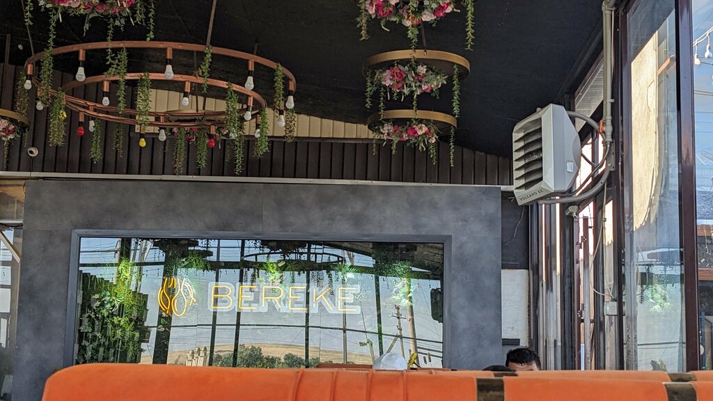 Kafe Bereke, Türkistan eyaleti, foto