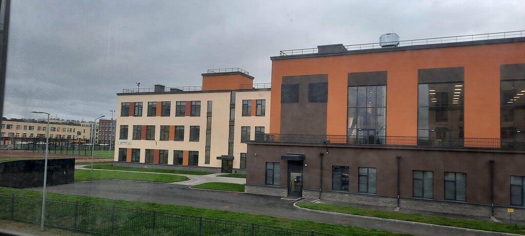 Ortaokul Средняя общеобразовательная школа № 228, Saint‑Petersburg, foto