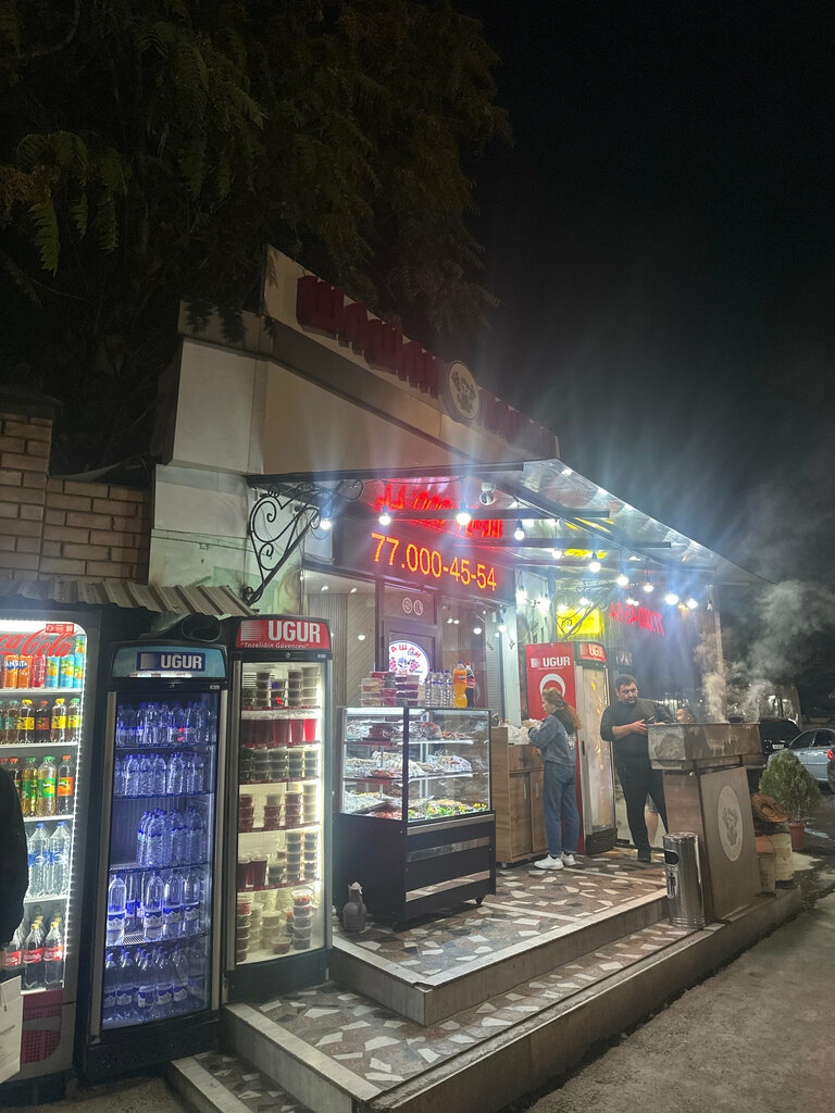 Kafe Shashli Pashli, Taşkent, foto