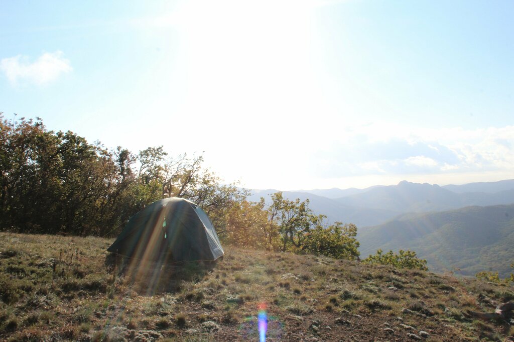 Dağ zirvesi Гора Биюк-Эгерек 603 метра, Kırım Cumhuriyeti, foto