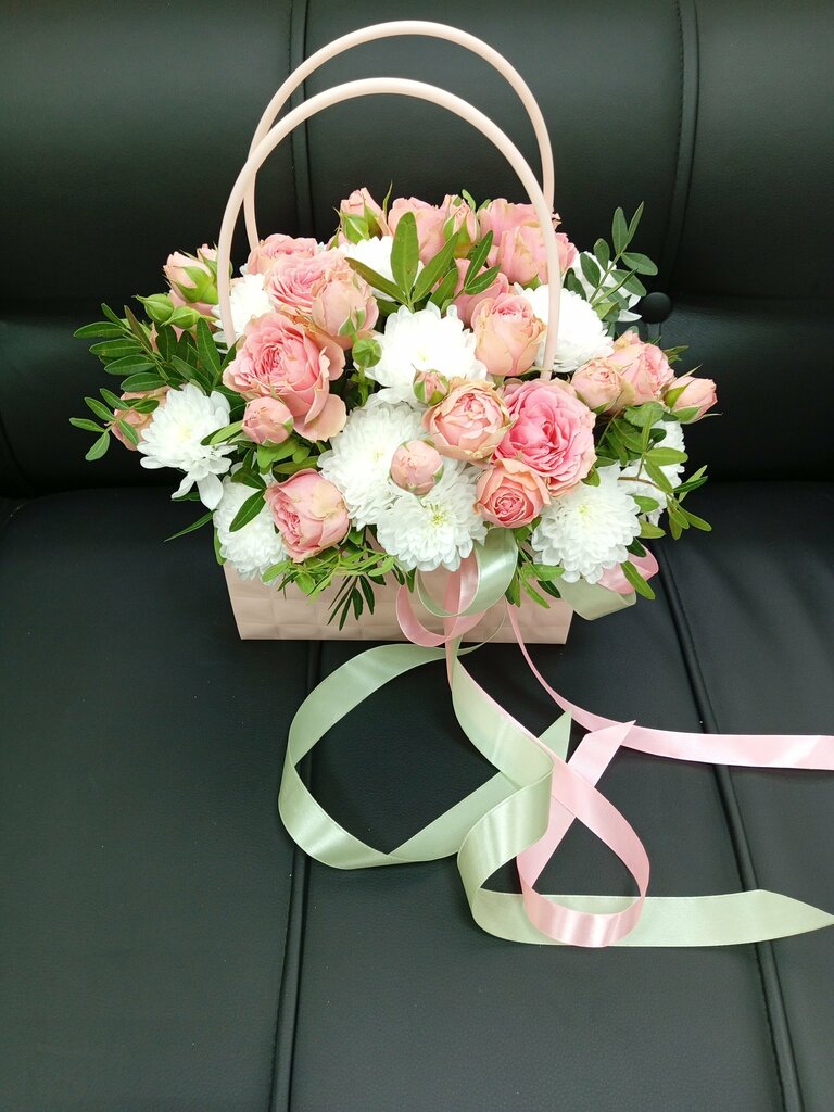 Çiçekçiler Любимый дворик, Permski krayı, foto