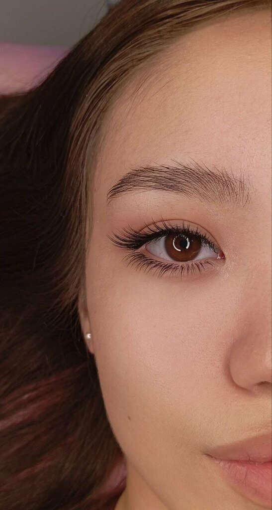 Kaş ve kirpik salonu StopTush, Novosibirsk, foto