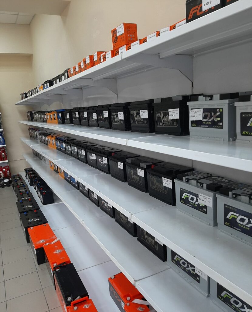Akümülatör ve şarj cihazları 12 Volt, Simferopol (Akmescit), foto