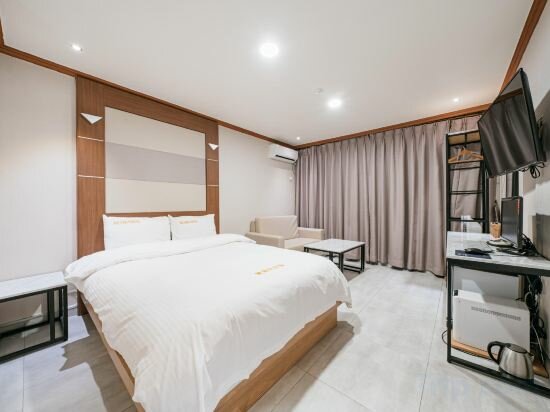 Otel Goodstay Nulsong Parktel, Chjechju, foto