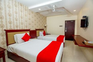 Oyo 14759 Hotel President (State of Tamil Nadu, Madurai), otel  Madurai'den