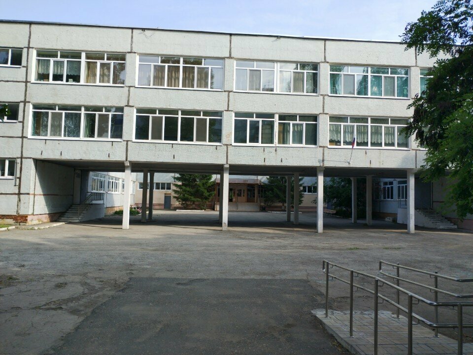Ortaokul Gbou Srednyaya obshcheobrazovatelnaya shkola № 10, Syzran, foto