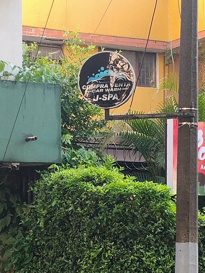 Oto yıkama Burbujas J-Spa, Medellin, foto