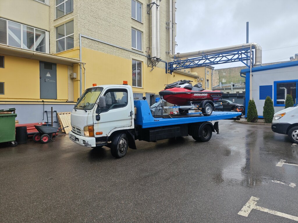 Çekici hizmeti Tow Truck, Saint‑Petersburg, foto