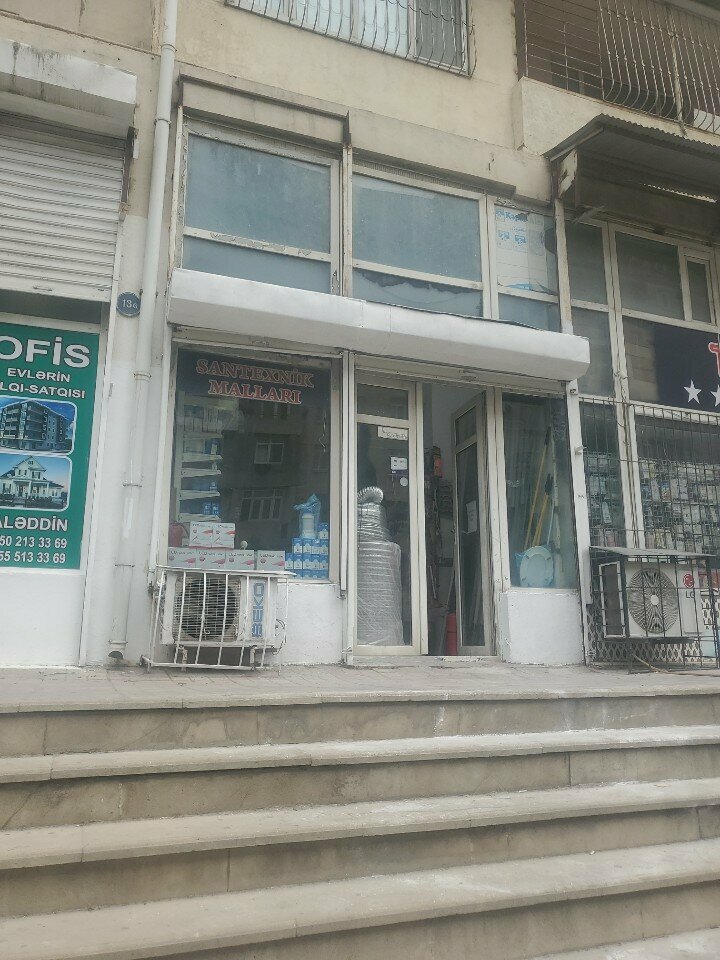 Banyo ve klozet mağazaları Santexnik Malları, Bakü, foto