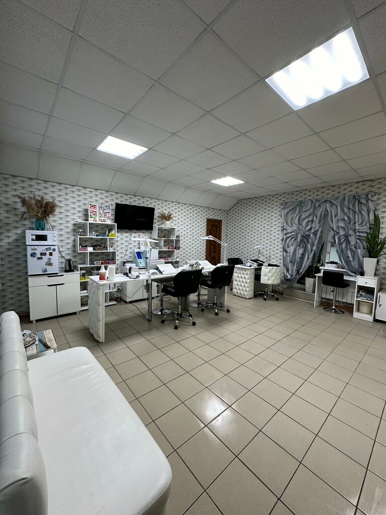 Manikür-pedikür Savvinails, Belgorodskaya oblastı, foto