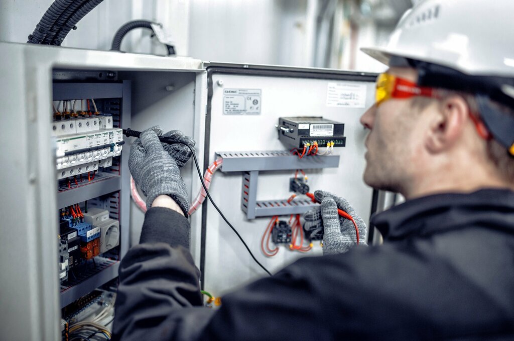 Elektrik dağıtım firmaları Elektrolaboratoriya Ip Kustov Os, Perm, foto