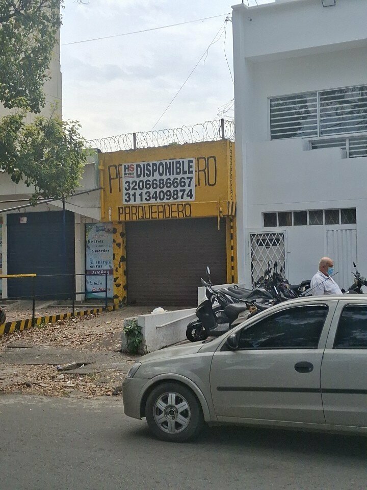 Otopark alanı Parqueadero, Cali, foto