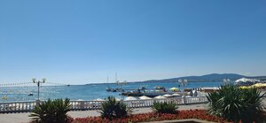 Gostevoy dom Yuzhny Versal (Serafimovicha Street No:19А, Gelendzhik), otel  Gelencik'ten