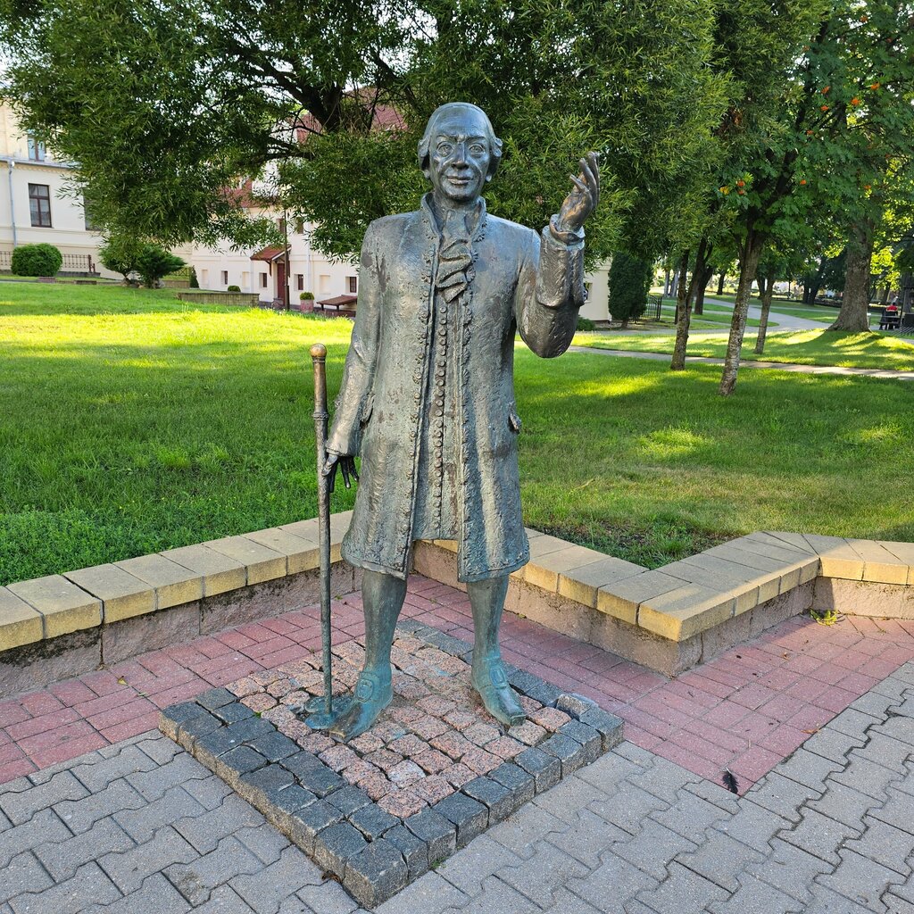 Park, sokak heykeli Haradžanin XVIII st., Grodno, foto