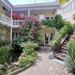 У Александра (Privetlivaya ulitsa No:22, selo Kabardinka), konuk evi  Krasnodarski krayından