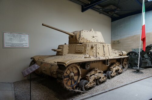 Müzeler ve sanat galerileri Musée des Blindés, Saumur, foto
