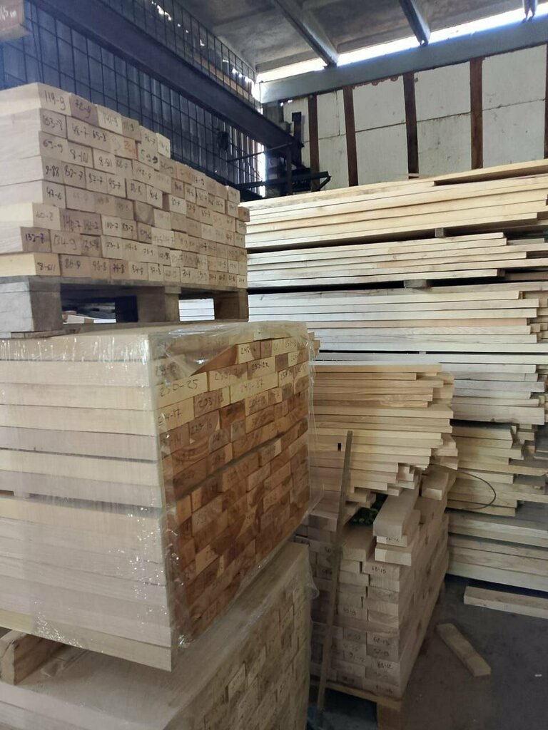 Ahşap endüstrisi Дубрава-Инфо, Oboyan, foto