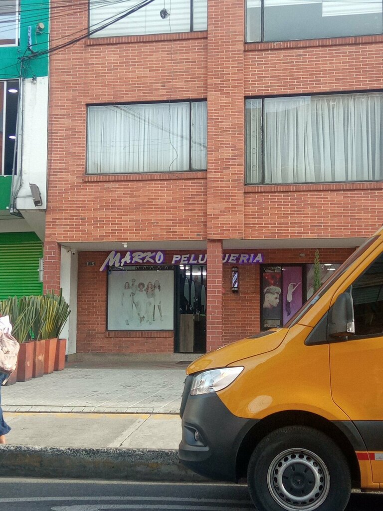 Kuaförler Marko Peluquería, Bogota, foto
