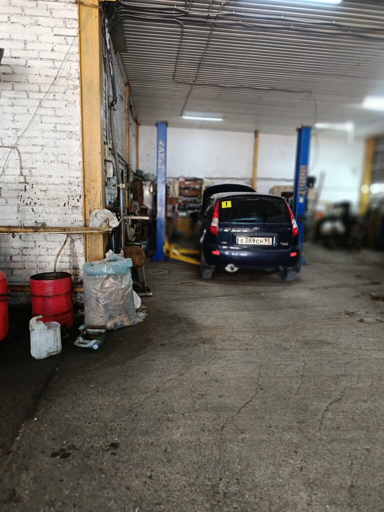 Otomobil yedek parçaları Авто гаечка, Krasnodarski krayı, foto