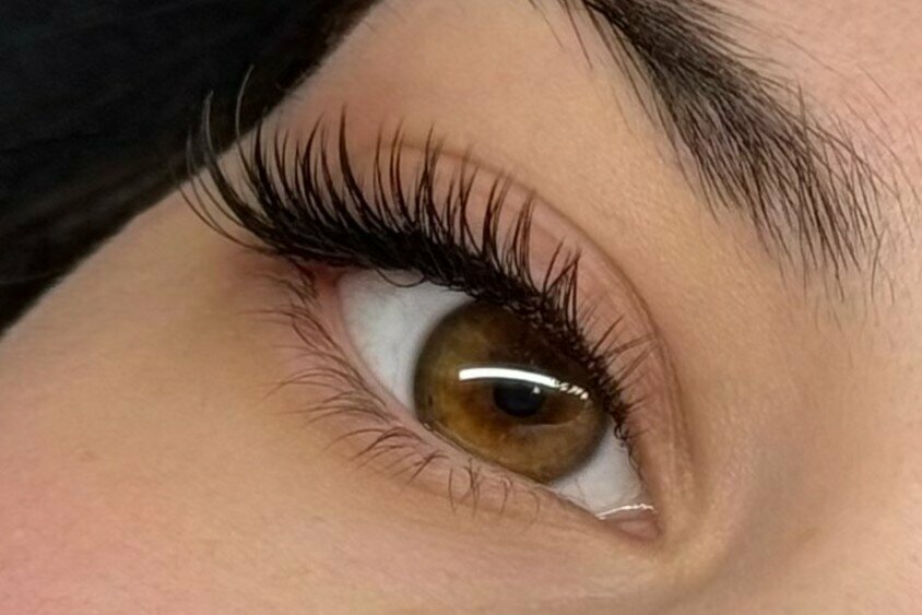 Kaş ve kirpik salonu Af наращивание ресниц и перманентный макияж, Saint‑Petersburg, foto