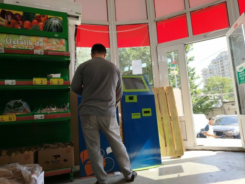 Ödeme terminali Goldenpay, Bakü, foto
