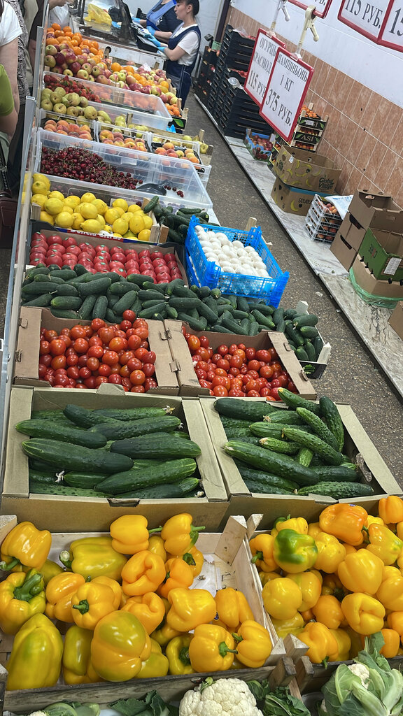 Market Alekseyevskiye kolbasy, Dzerjinski, foto