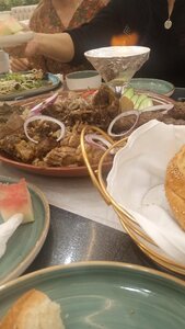 Chorsu Milliy taomlar (Ipak Yuli Street No:8, Shakhrisabz), restoran  Şehrisebz'den
