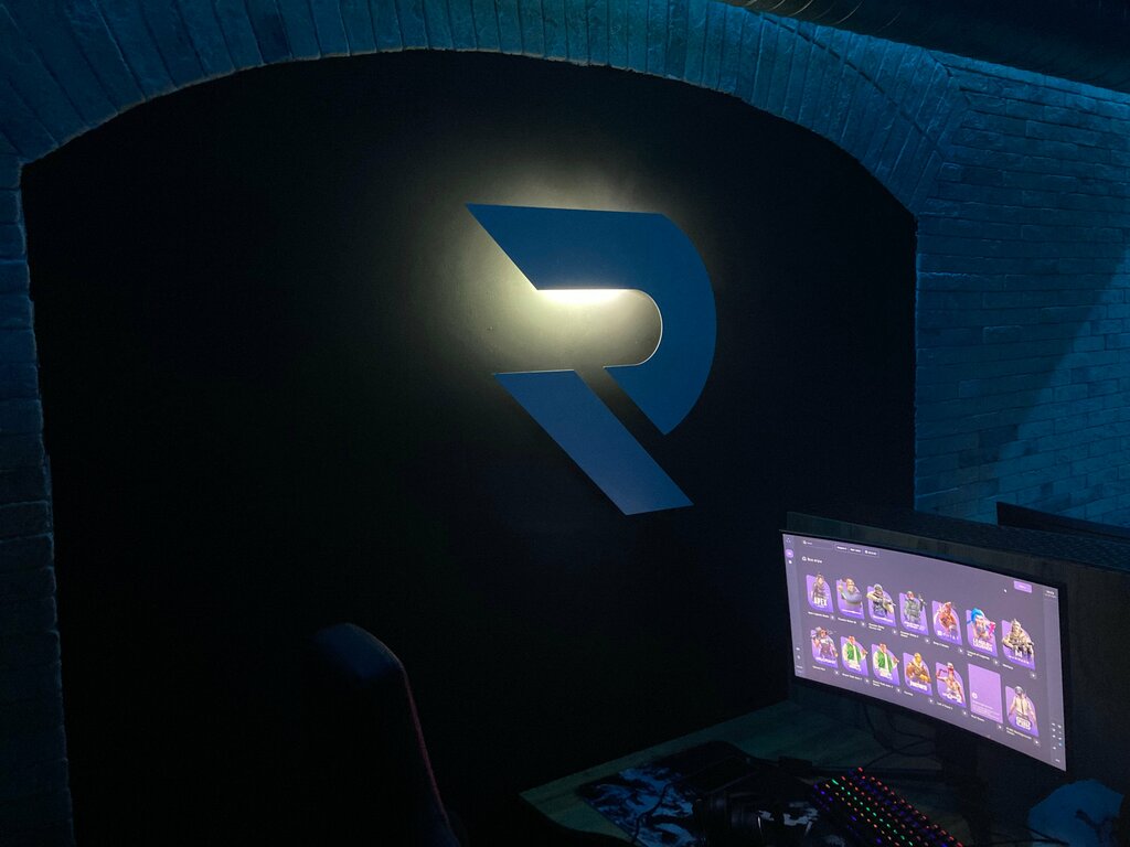 Bilgisayar kulübü Respawn, Novosibirsk, foto