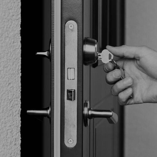 Çilingirler Вскрываем Всё, Vladimir, foto