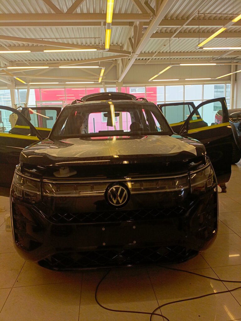 Araç camlarının renklendirilmesi Auto Clans, Çeliabinsk, foto