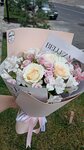Цветы (ulitsa Ivana Belichenko No:103), çiçekçiler  Krasnodar'dan
