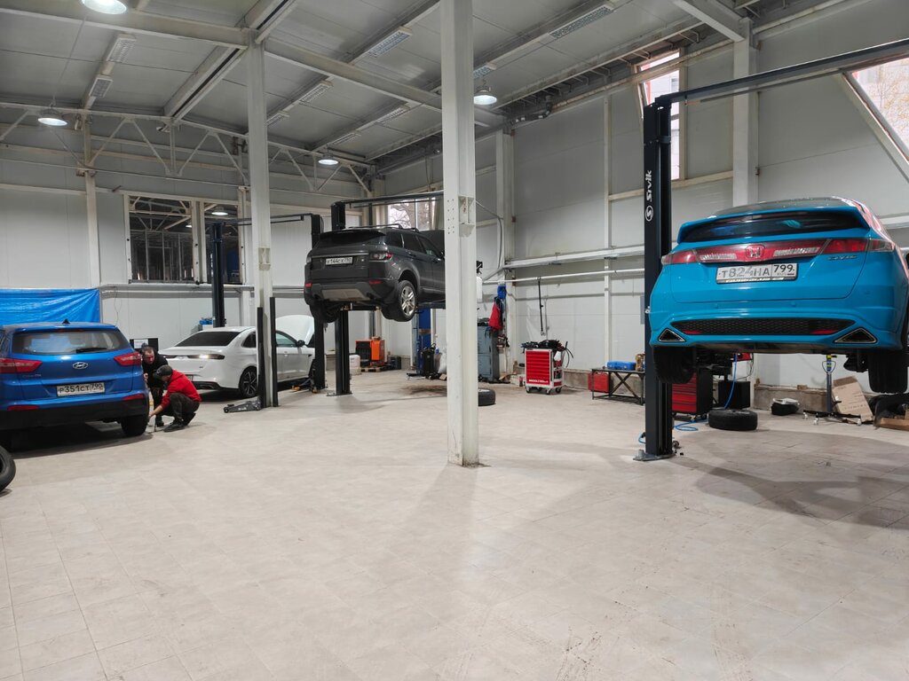 Otomobil servisi Accelera, Mytişçi, foto