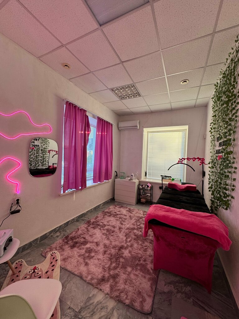 Kaş ve kirpik salonu Студия наращивания ресниц, Sovetski, foto