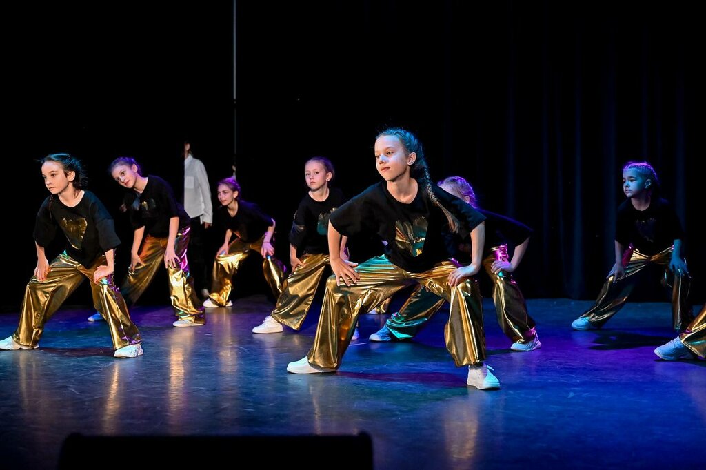 Dans okulları Shag Vpered, Moskova ve Moskovskaya oblastı, foto