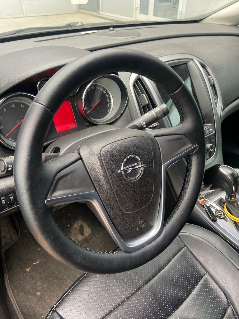 Oto döşeme ЗаРули, Yaroslavl, foto