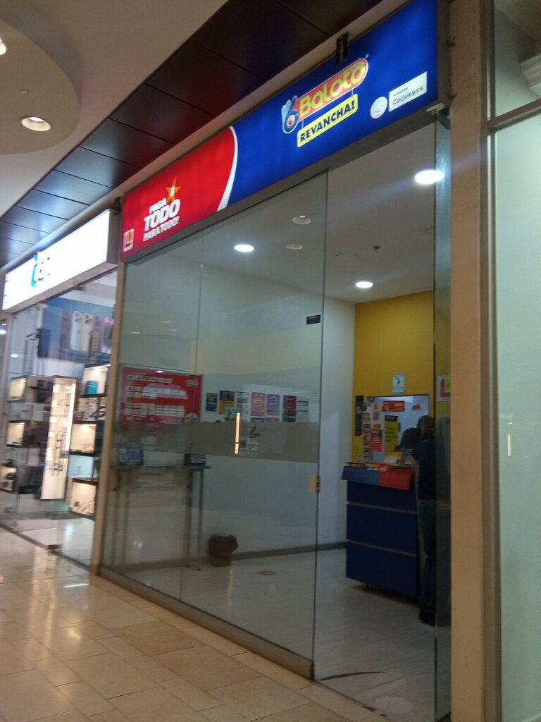 Diğer gişeler Paga Todo, Bogota, foto