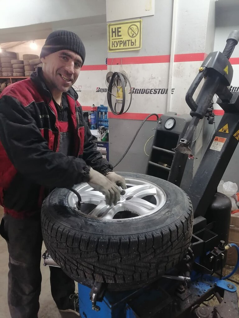 Oto lastik tamiri Shinny tsentr 76 Koles, Yaroslavl, foto