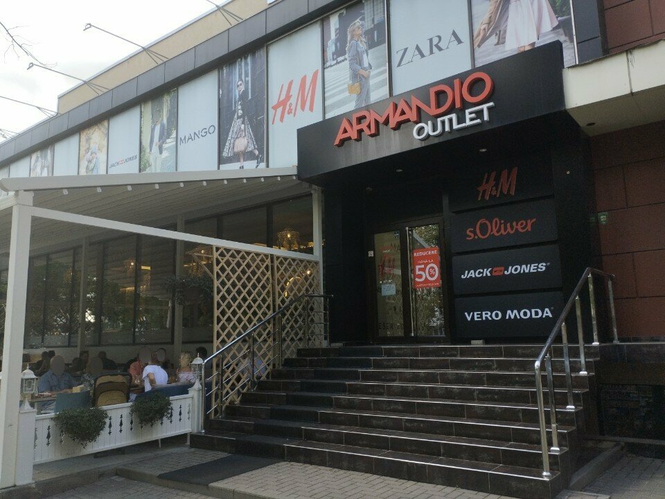 Giyim mağazası Armandio Outlet, Kişinev, foto