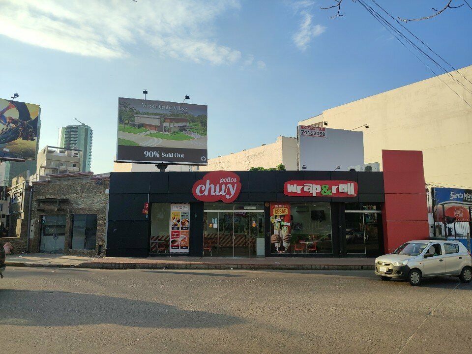 Fast food Pollos Chuy, Santa‑Krus, foto