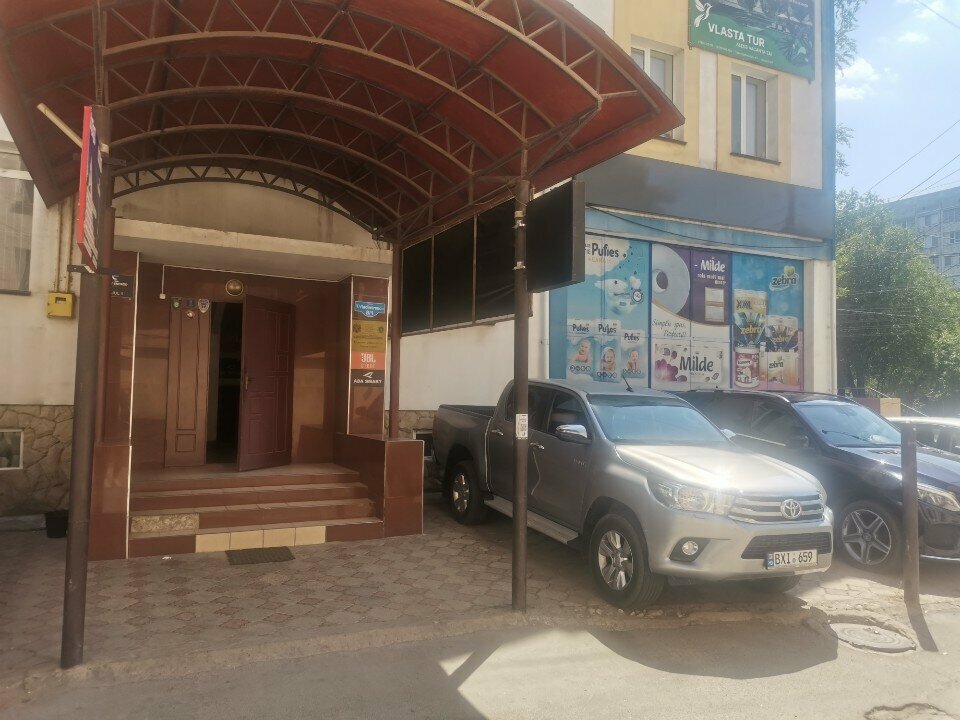 Adliye personeli Executor Judecatoresc Victor Cater, Kişinev, foto