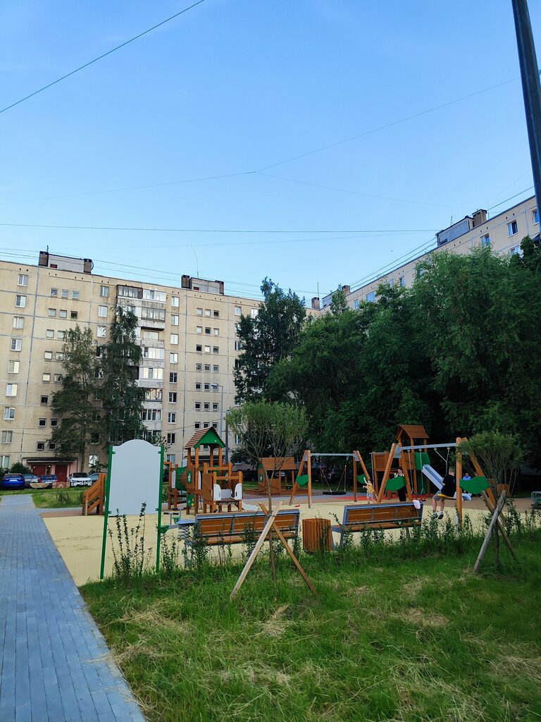 Oyun alanı Playground, Saint‑Petersburg, foto