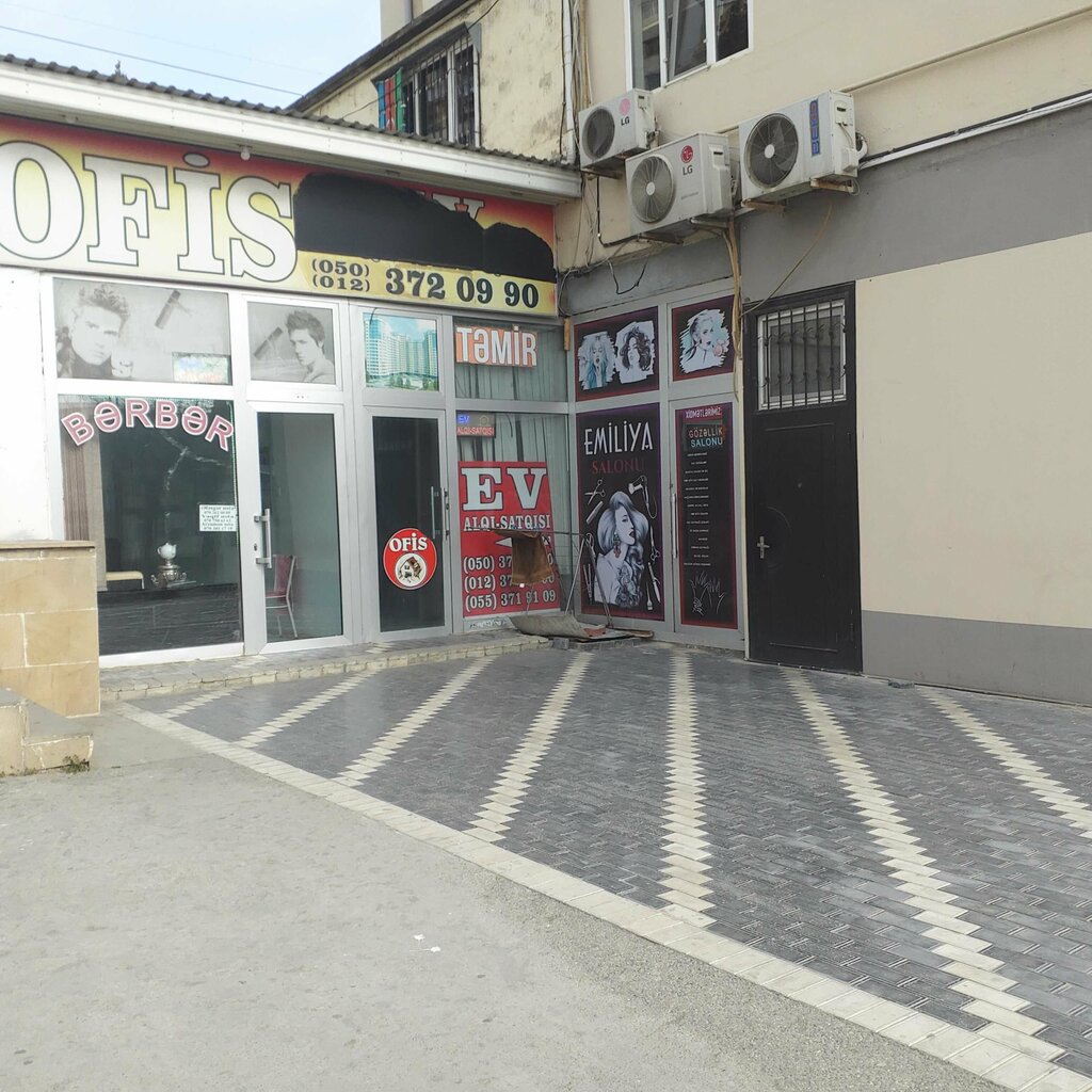 Emlak ofisi Ev alqi-satqisi, Bakü, foto