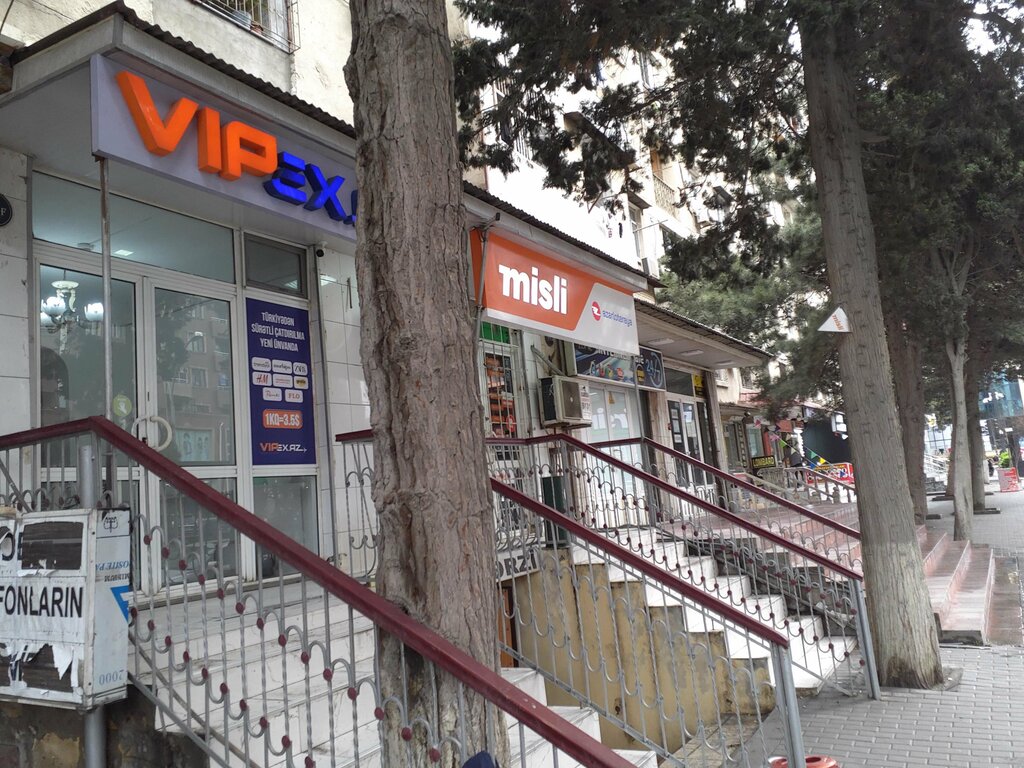 Şans oyunu bayileri Misli, Bakü, foto