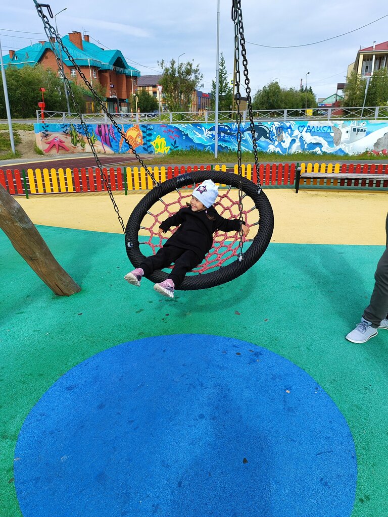 Oyun alanı Playground, Salehard, foto
