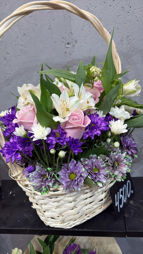 Çiçekçiler Цветы, Saint‑Petersburg, foto