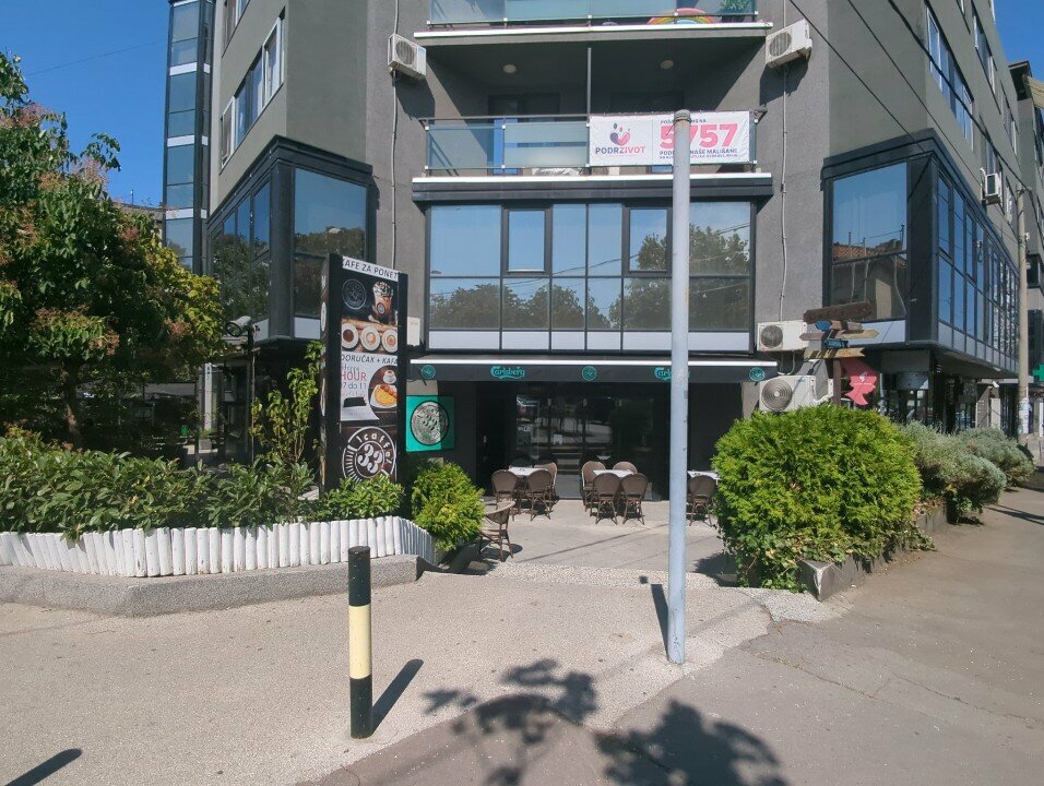 Kahve dükkanları Caffe The 33, Belgrad, foto