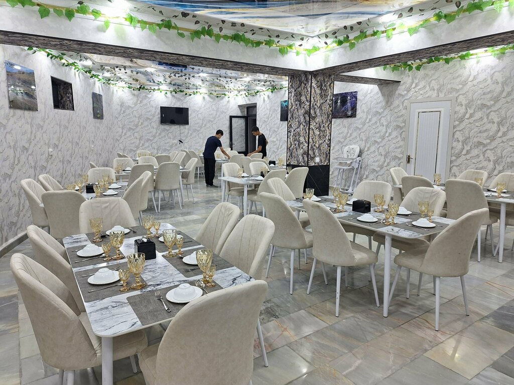 Restoran Turon, Zerefşan, foto