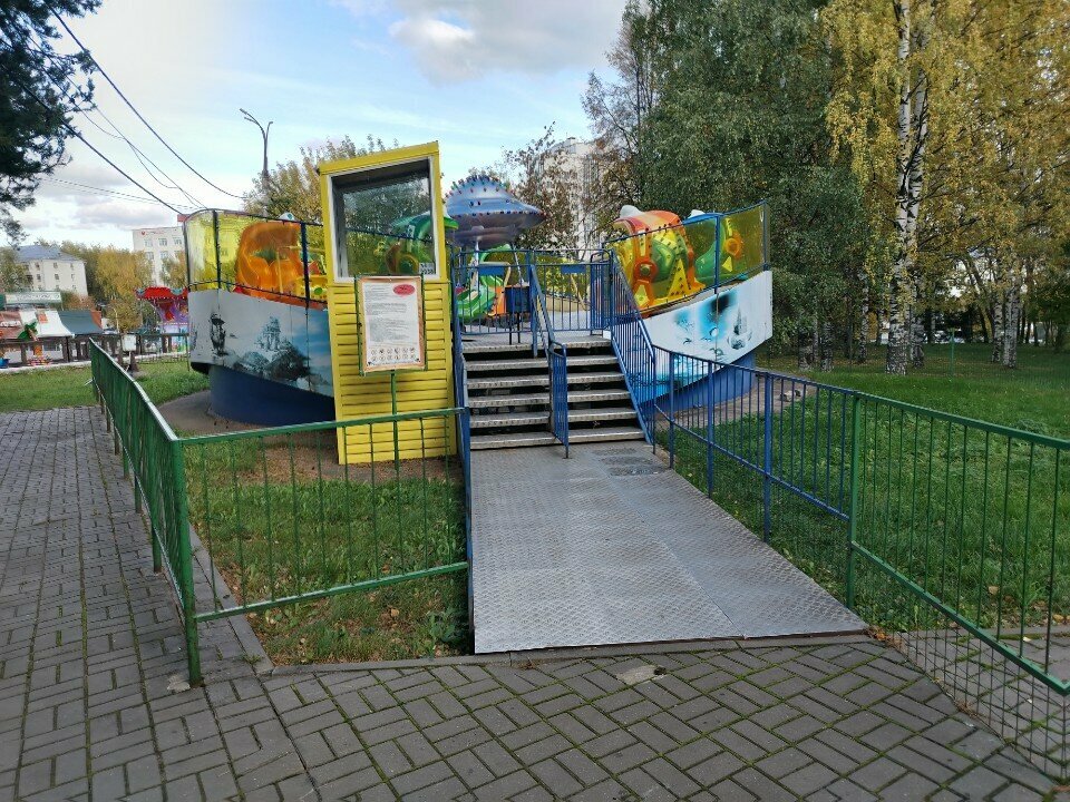 Atraksiyon Весёлая вертушка, Kirov, foto